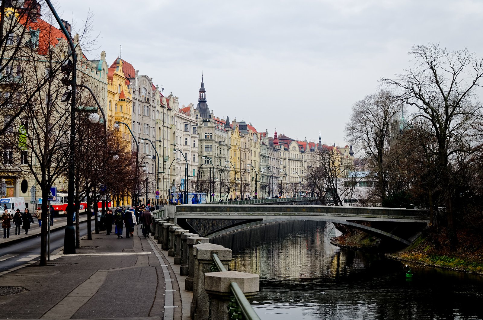 Squawk Studios - home - squawk studios